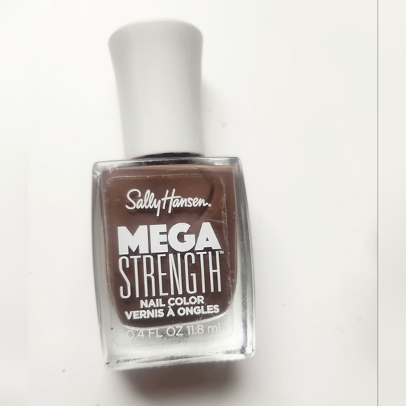 Sally Hansen | Makeup | Nwt Sally Hansen Mega Strength N8 Sheriously ...